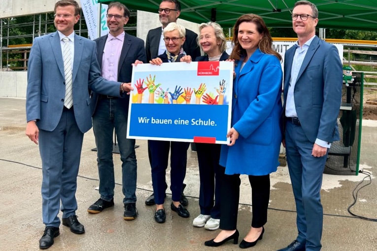 Grundsteinlegung - Berufliche Oberschule Nürnberg
