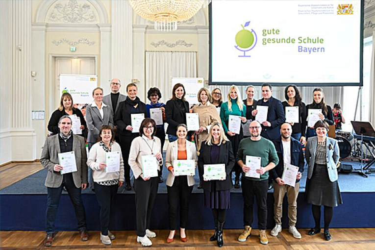 B6 wieder "Gute Gesunde Schule Bayern" - Berufliche Schule 6