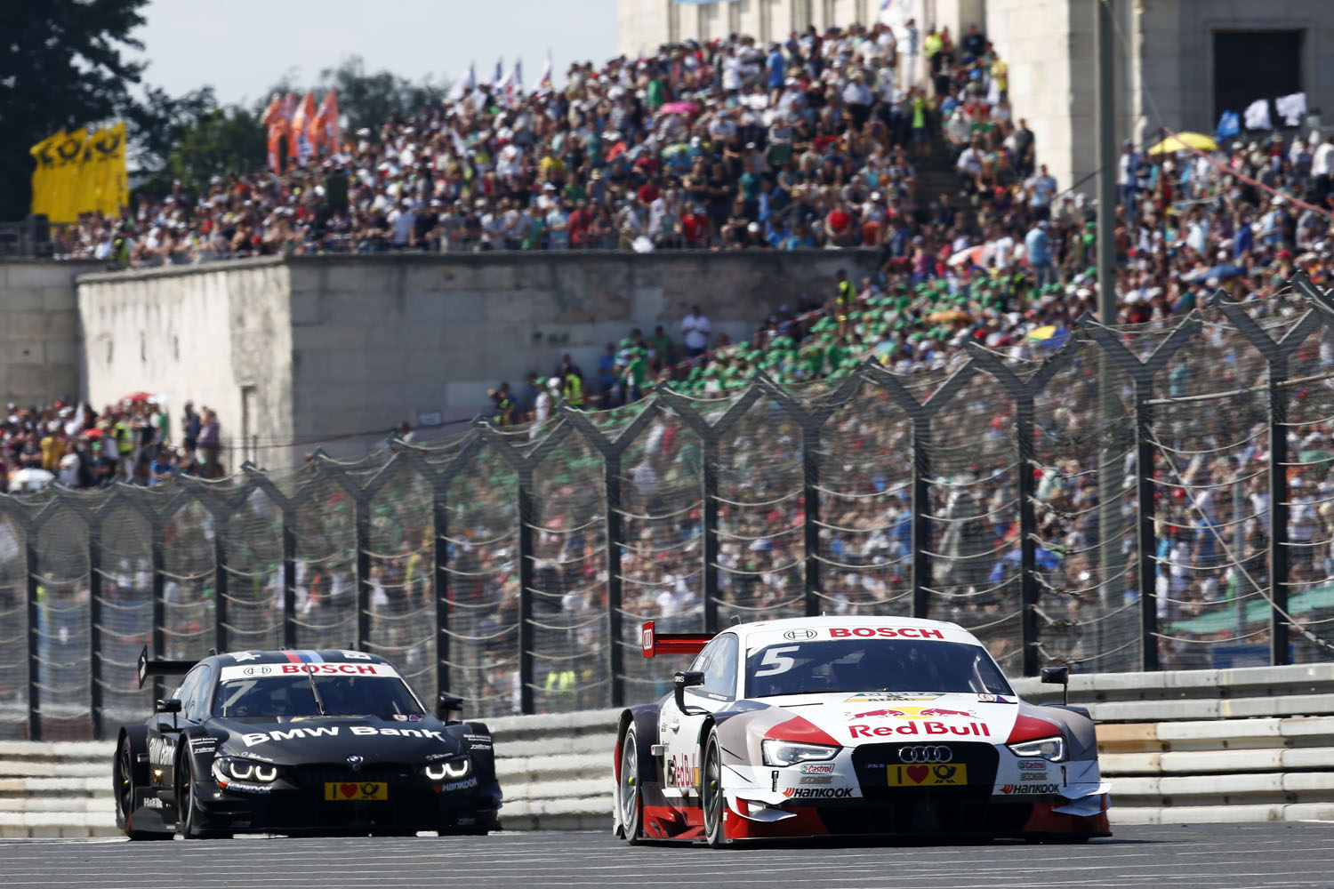 Motoröl und Ohrenstöpsel: das Norisring-Rennen - Stadtportal Nürnberg